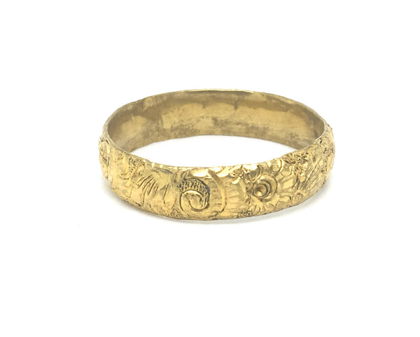 Georgian Pinchbeck Engraved Ring – Ishy Antiques