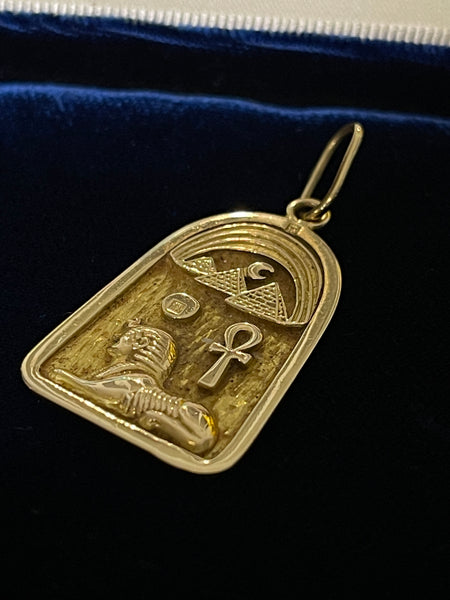 Egyptian 18ct Gold Sphinx Charm – Ishy Antiques